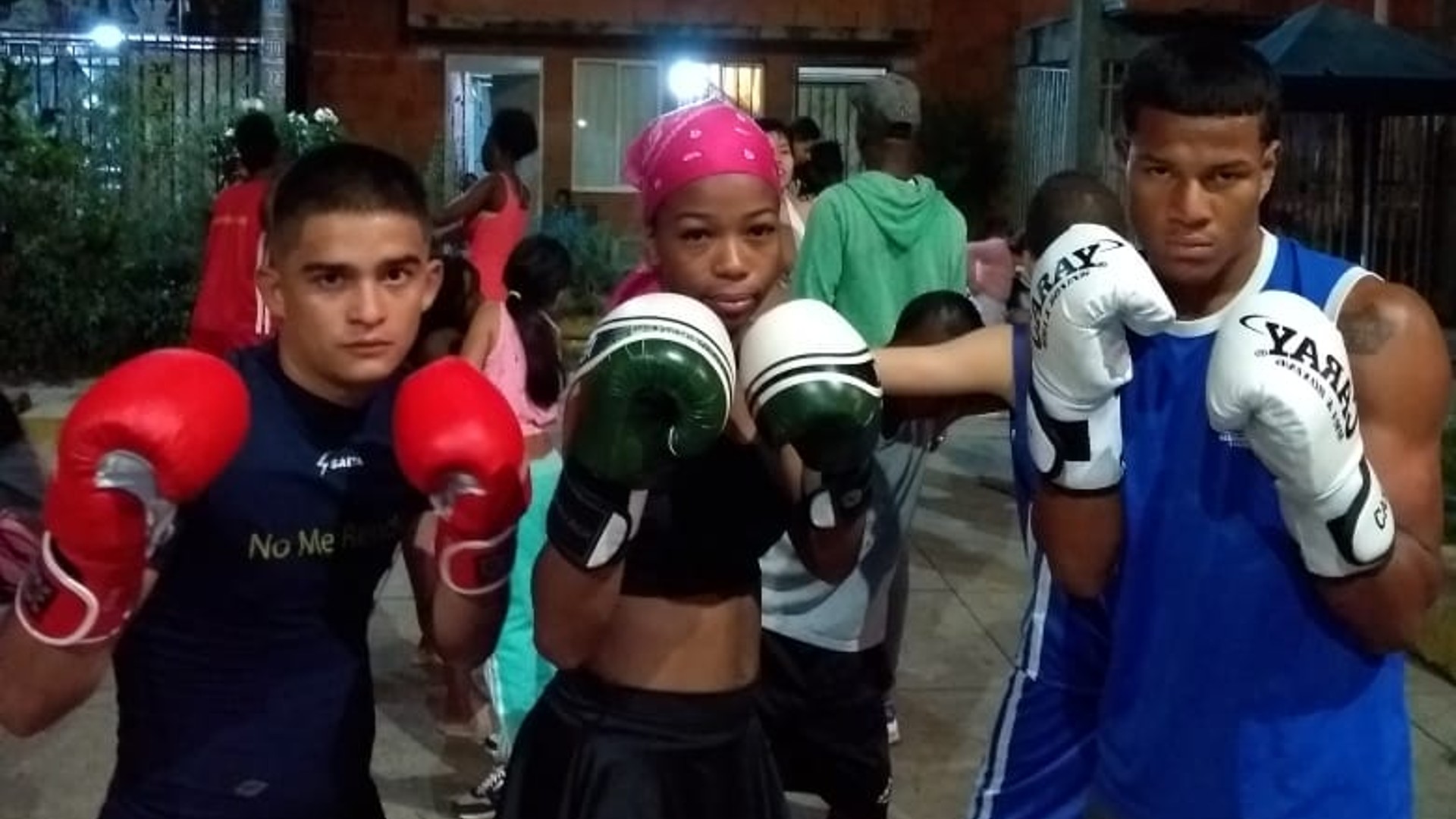 La vida de 60 jóvenes caleños cambió gracias al boxeo - Colombia Visible