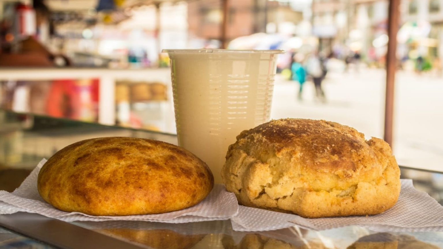 Dónde encontrar las mejores mogollas, garullas y fresas con crema en ...