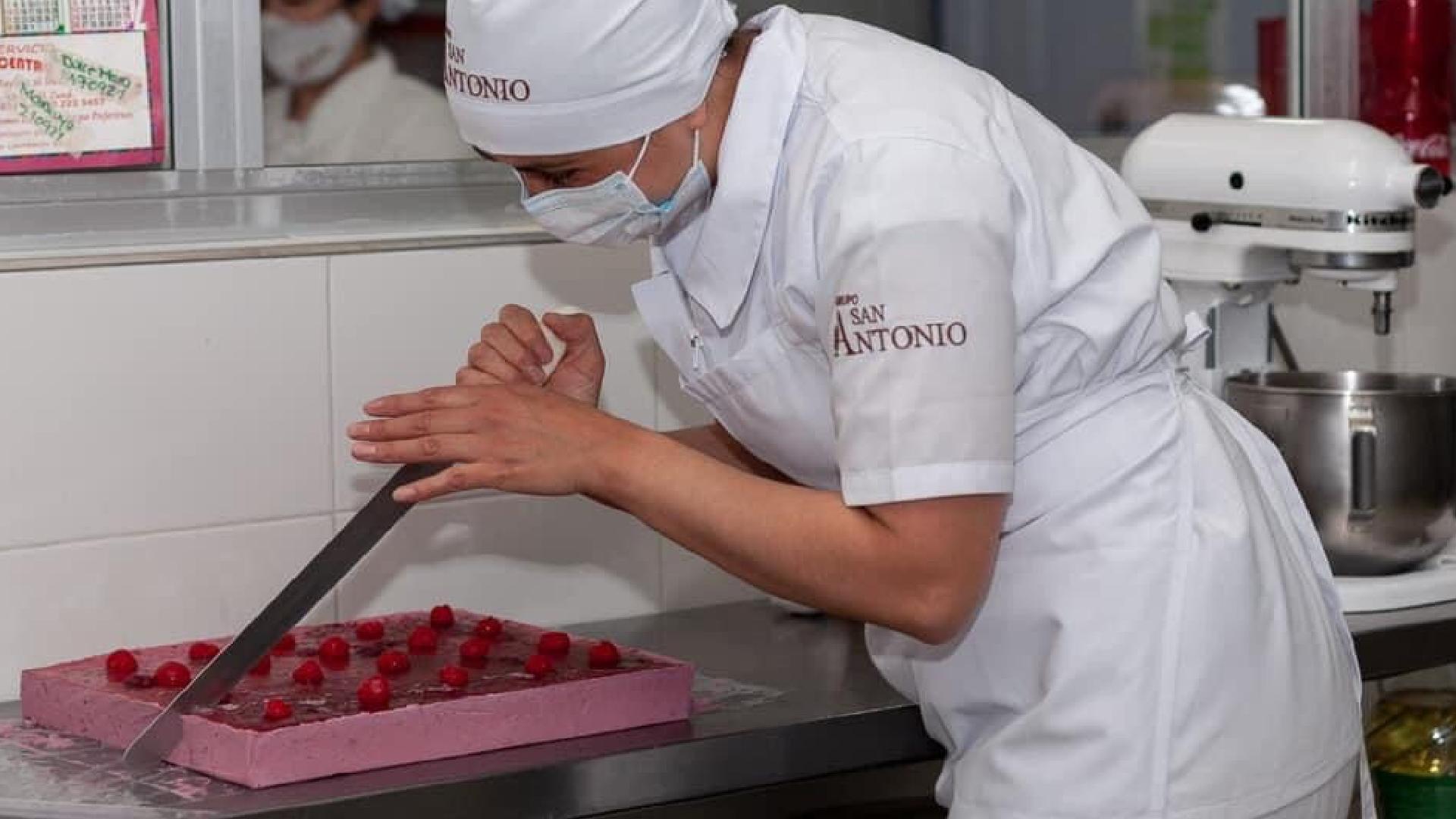 Dónde encontrar las mejores mogollas, garullas y fresas con crema en ...
