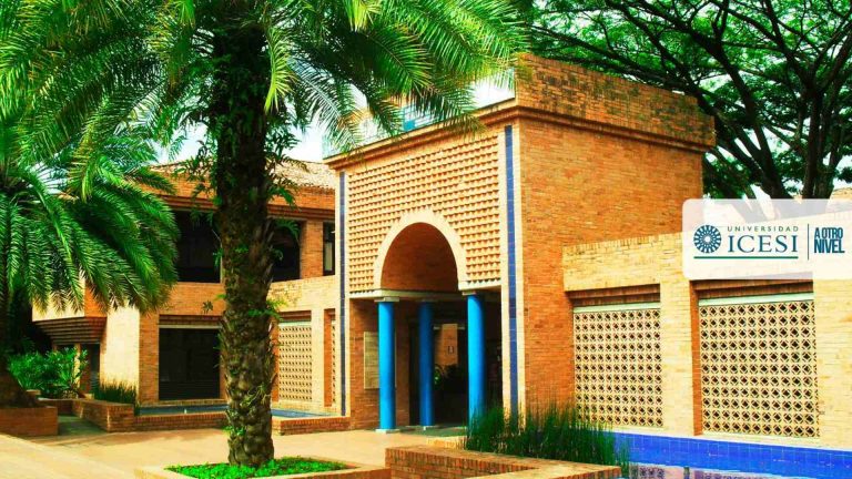 Seis de las diez mejores universidades de Colombia están fuera de ...